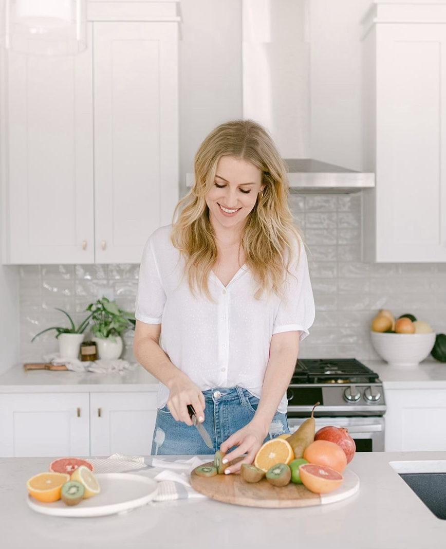 Skin Health + Wellness Chats With Biohacking Brittany | Hip And Healthy
